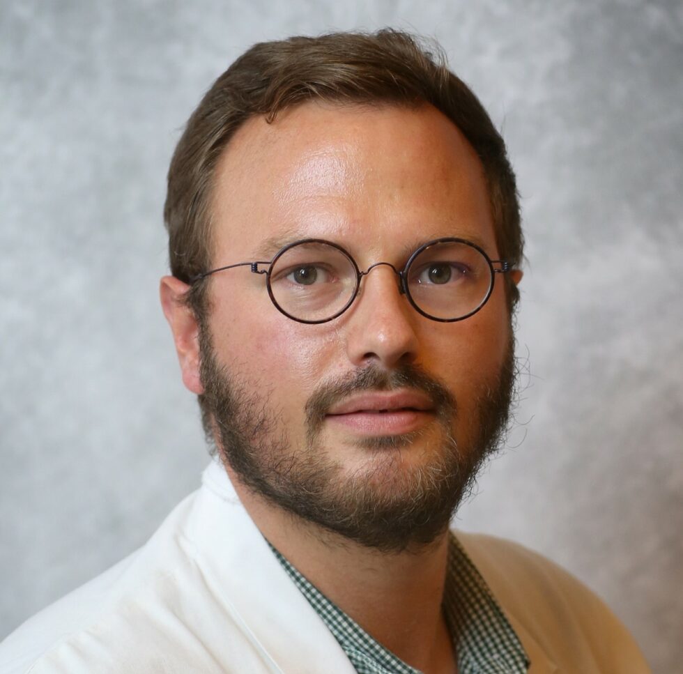 Dr. Emmanuel MICAULT | SERVICE UNIVERSITAIRE ORL DE CAEN